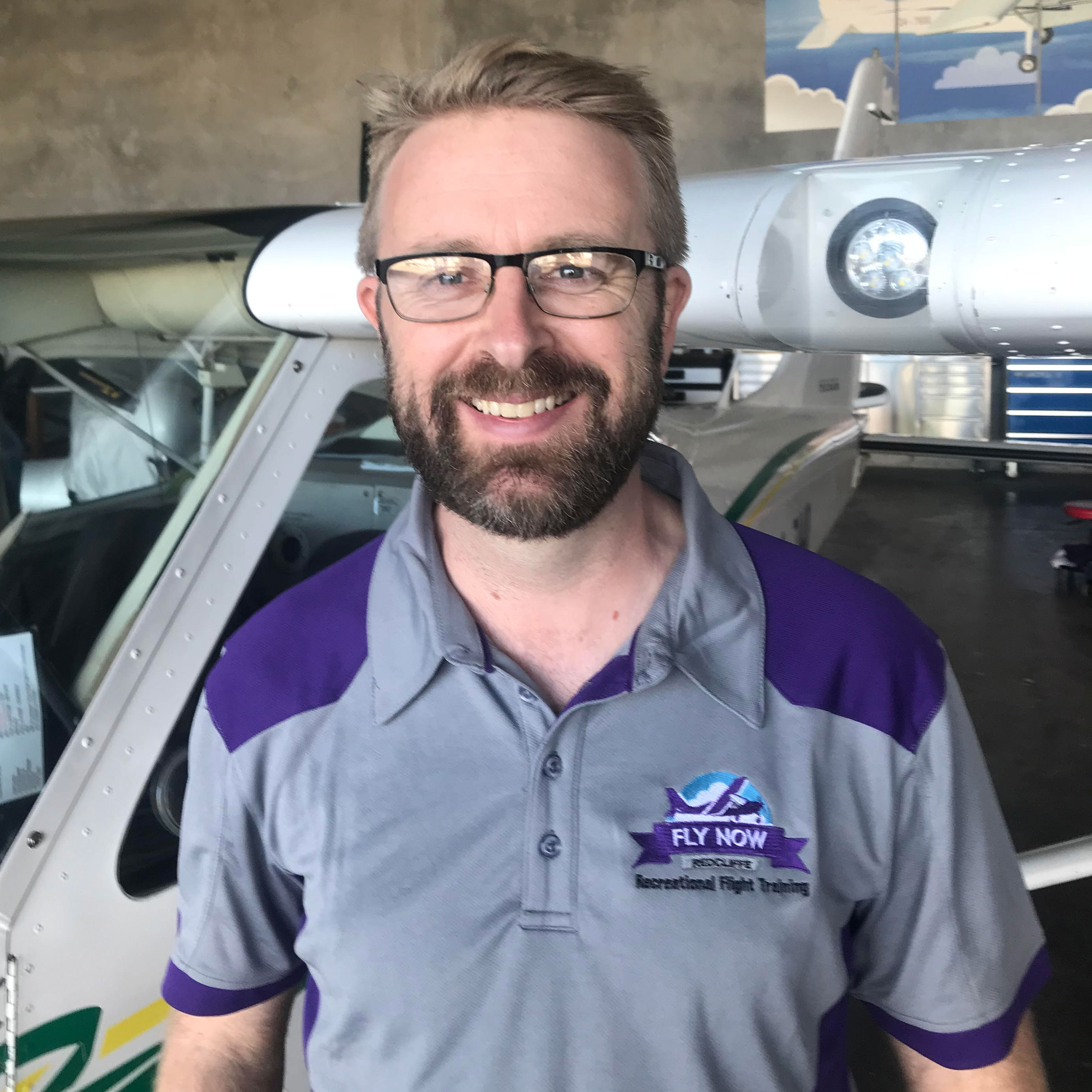 About Fly Now Redcliffe and their instructors.
